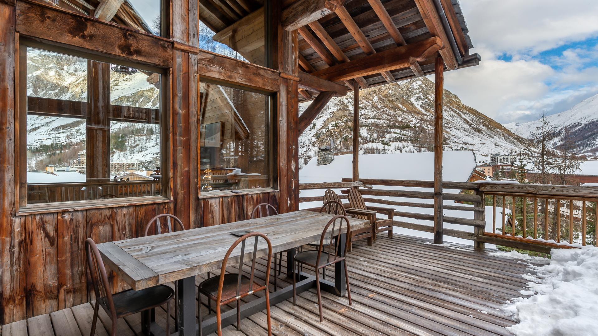 Rent chalet Alice in Val d'Isère | Les chalets Covarel